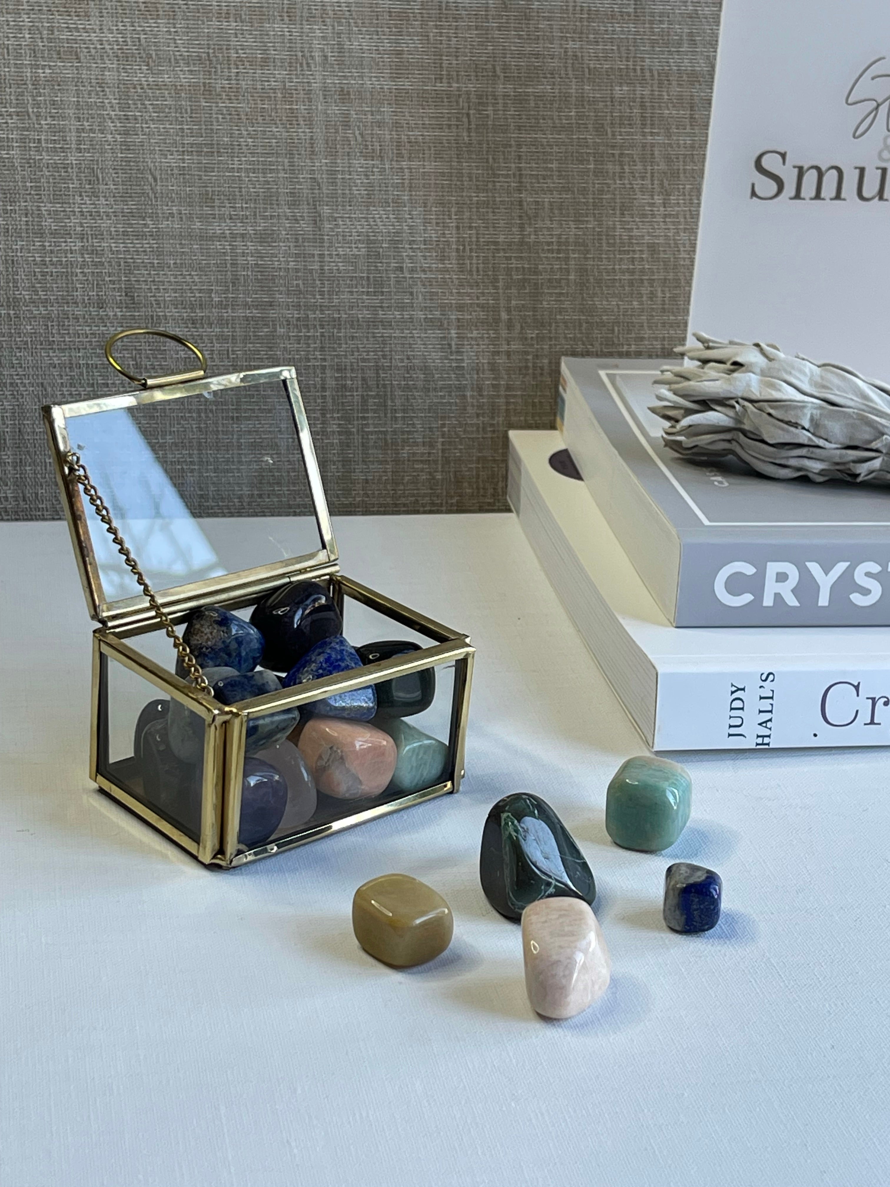 Mixed Tumbles (100g) – Stone & Smudge